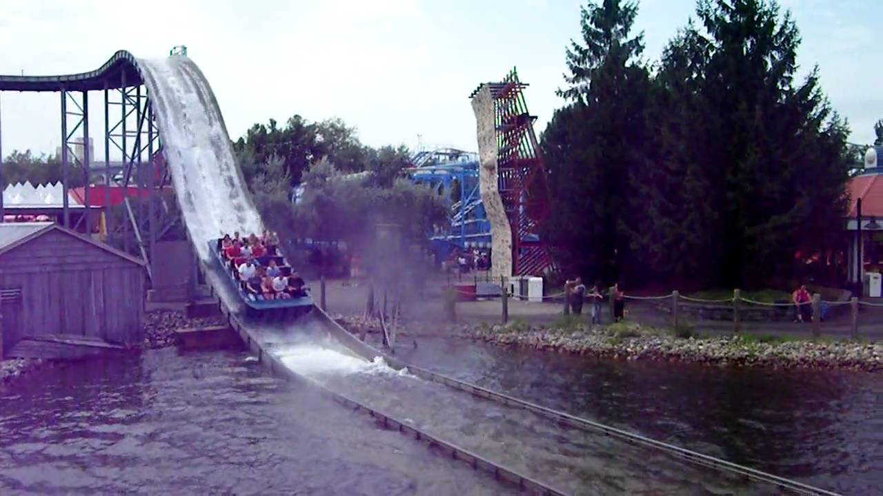 SIX FLAGS LA RONDE WATER SPLASH , VERY FUNY !! - YouTube