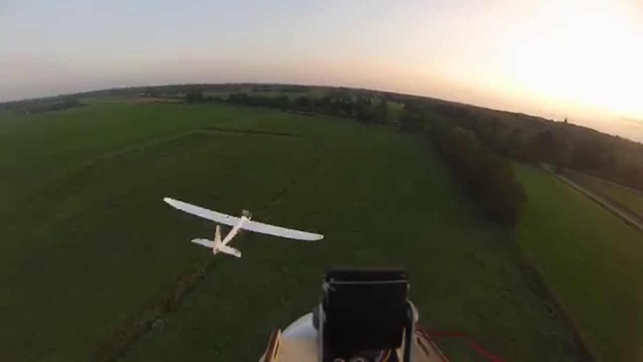 Skywalker 1900 fpv formation - YouTube