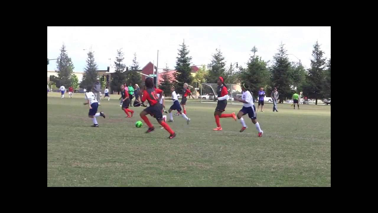 Amazing soccer player, Chelsea Sandoval - YouTube