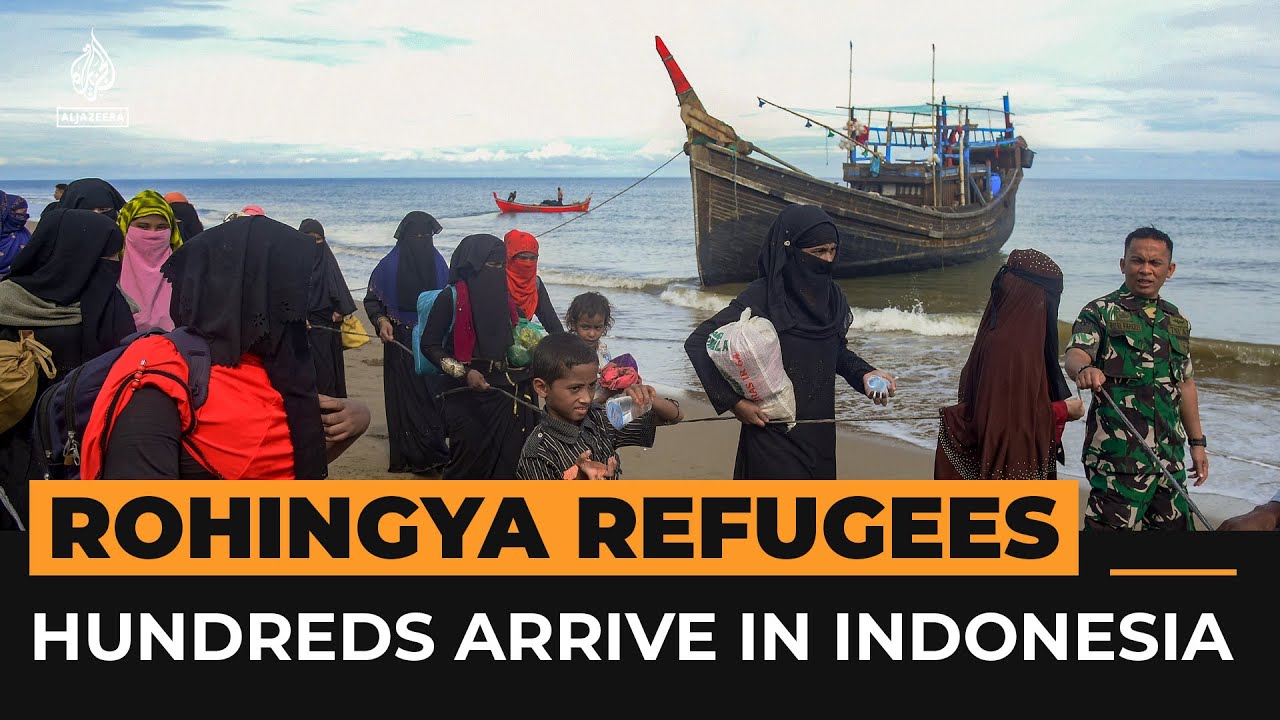 Small boats carry hundreds of Rohingya refugees to Indonesia | Al ...