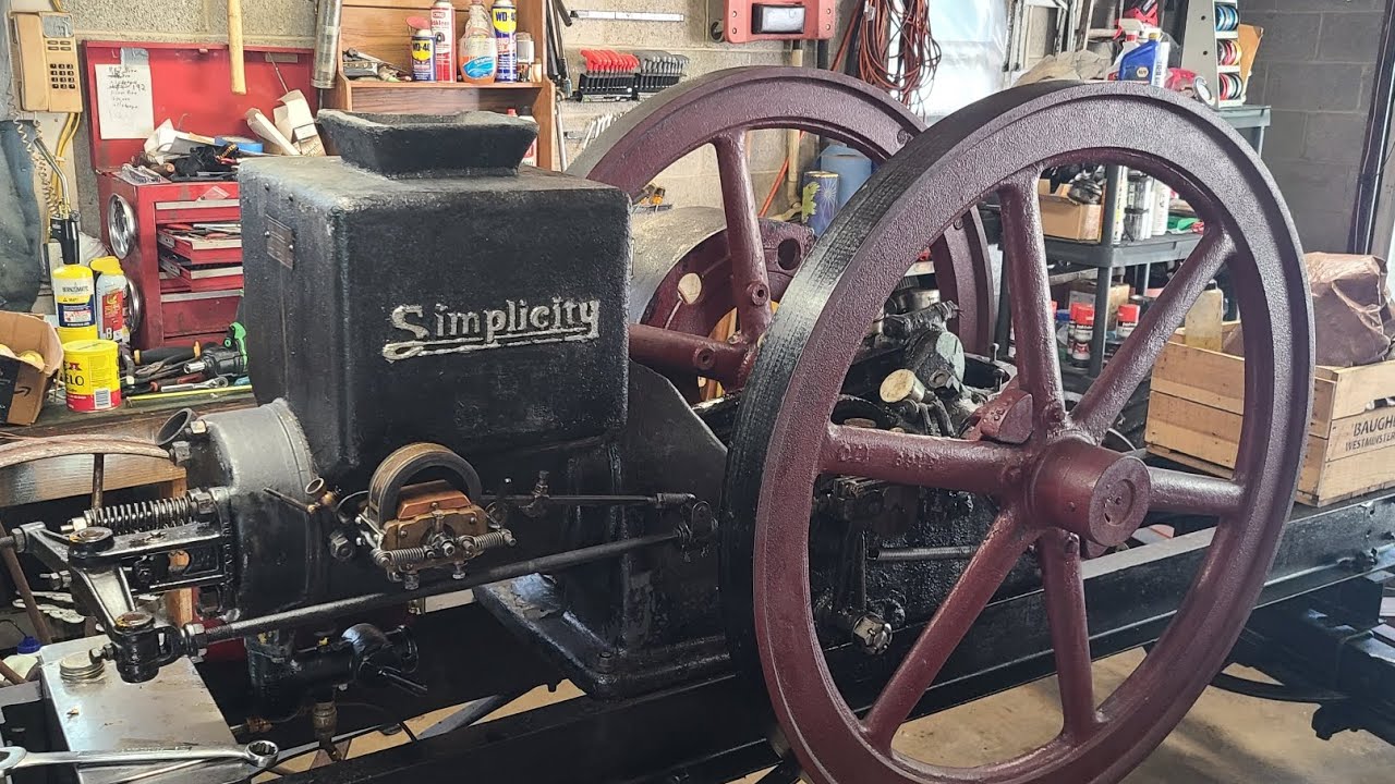 Simplicity Turner 8 Hp hit and miss engine , seeking home - YouTube