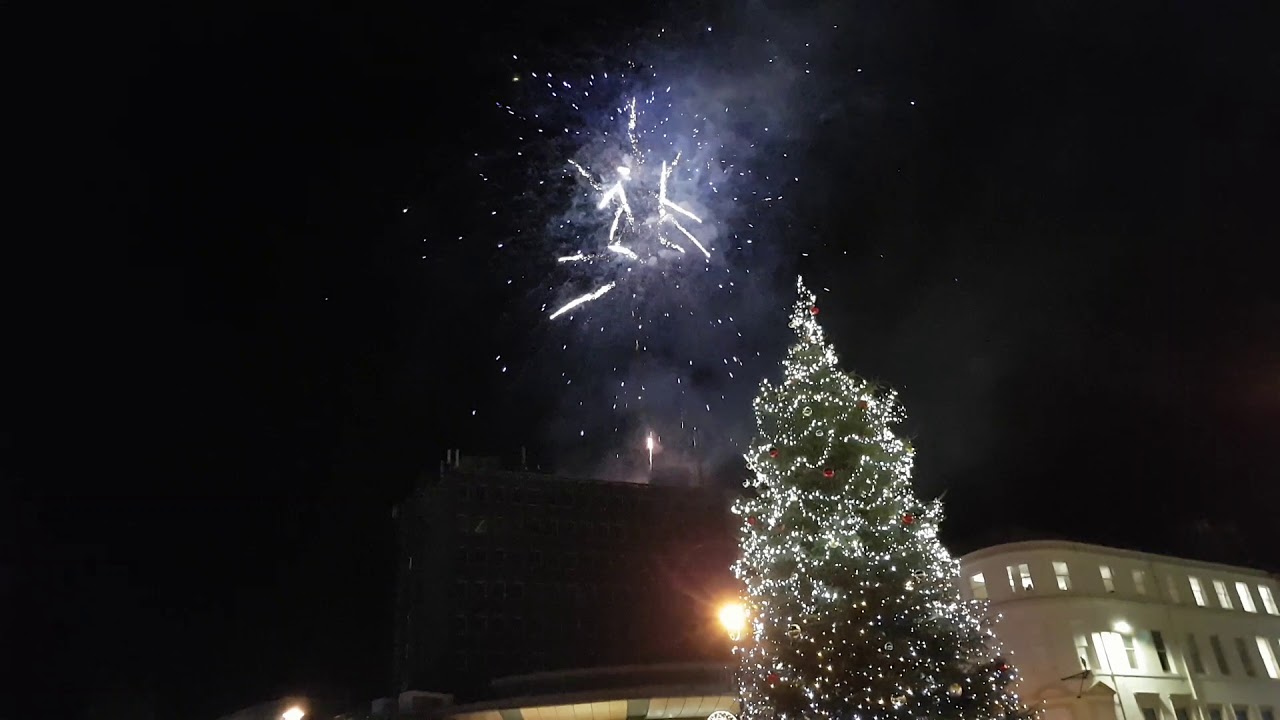 Dundee Christmas light night 2017 fireworks - YouTube