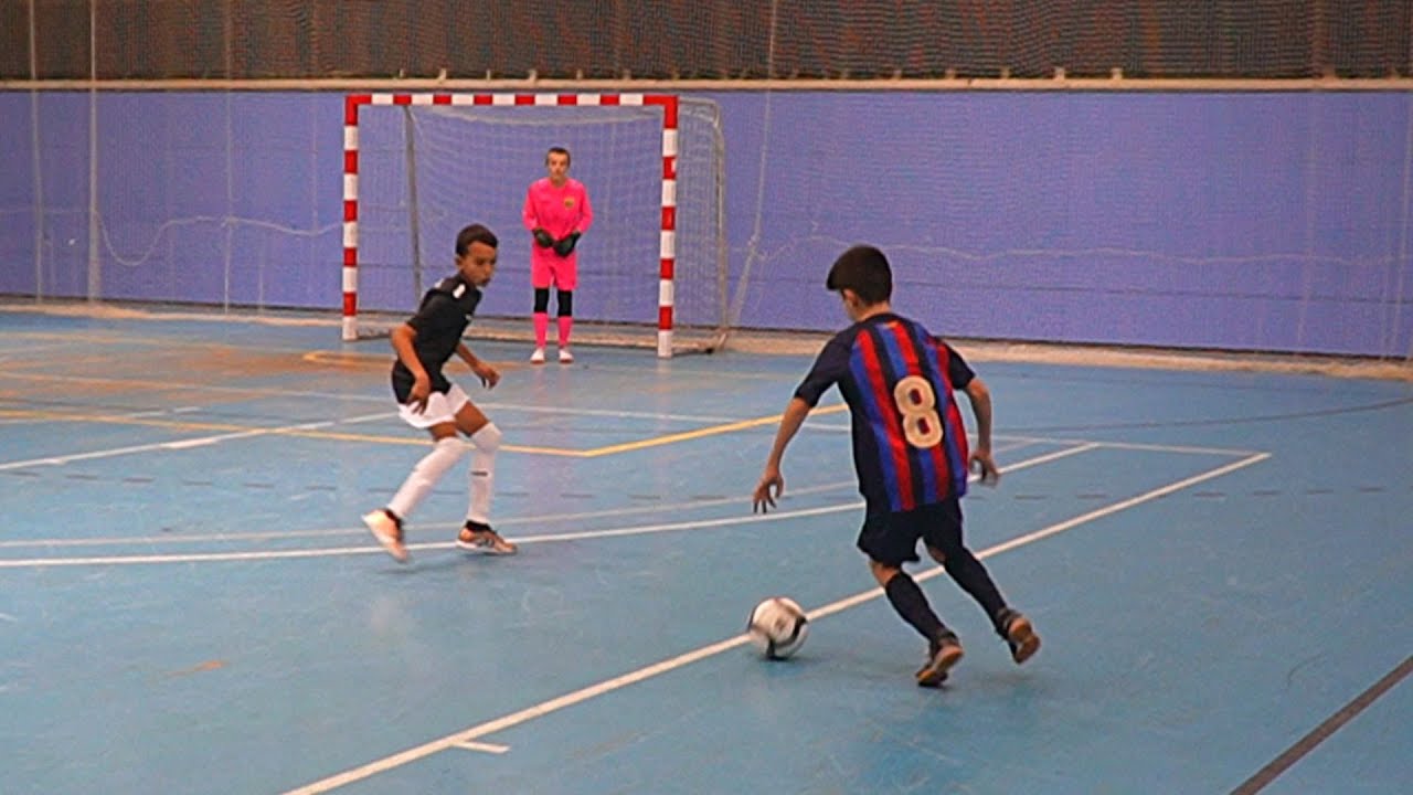 FC Barcelona vs YellowCap FC - Final World Futsal Cup IX (Alevin Boys ...