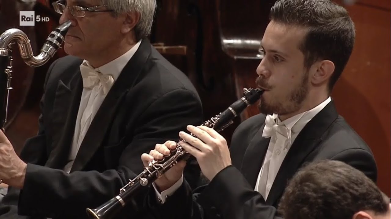 Lorenzo Russo - Eb Clarinet Excerpts - YouTube