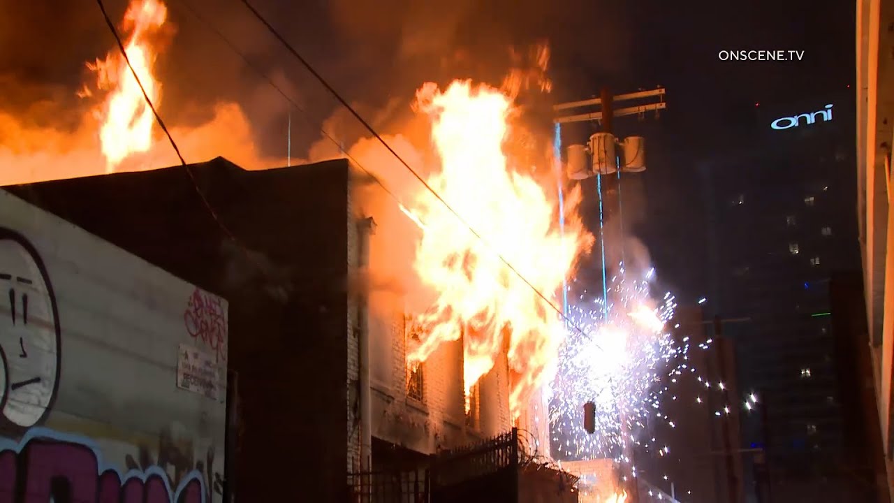 Explosive Fire Caught on Camera in DTLA - YouTube