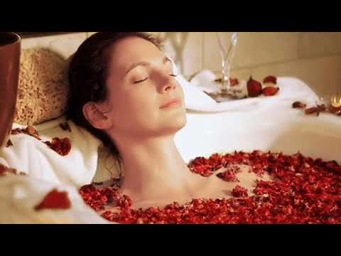 Cantinya Cewek Sedang Mandi Kembang Jangan Mikir Mesum.mp4