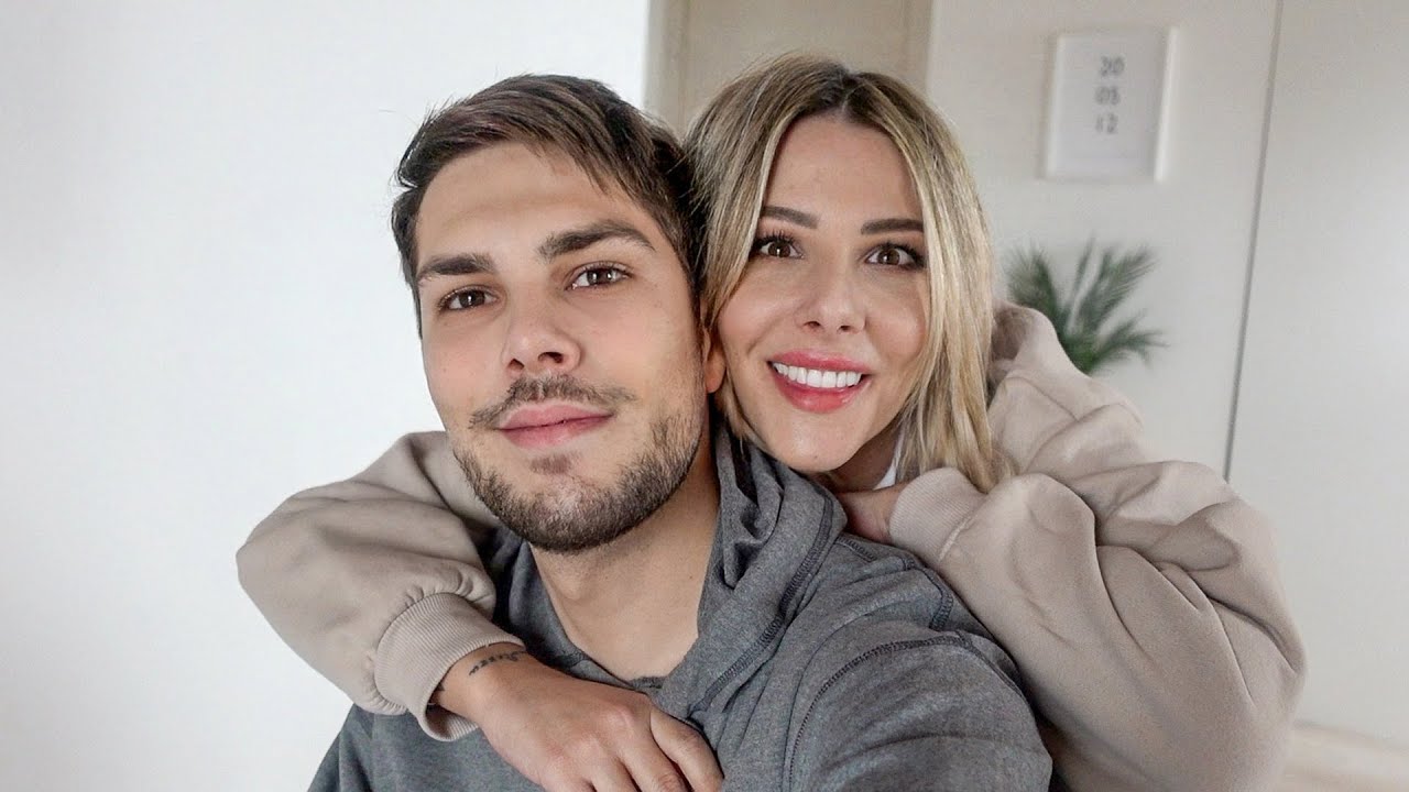 PRIMO VLOG CON MIO MARITO !! - Vlog giovedì 30 Novembre 2023 - YouTube