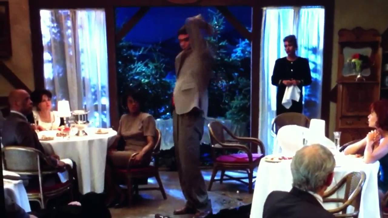 Dumb and Dumber Dinner fight - YouTube