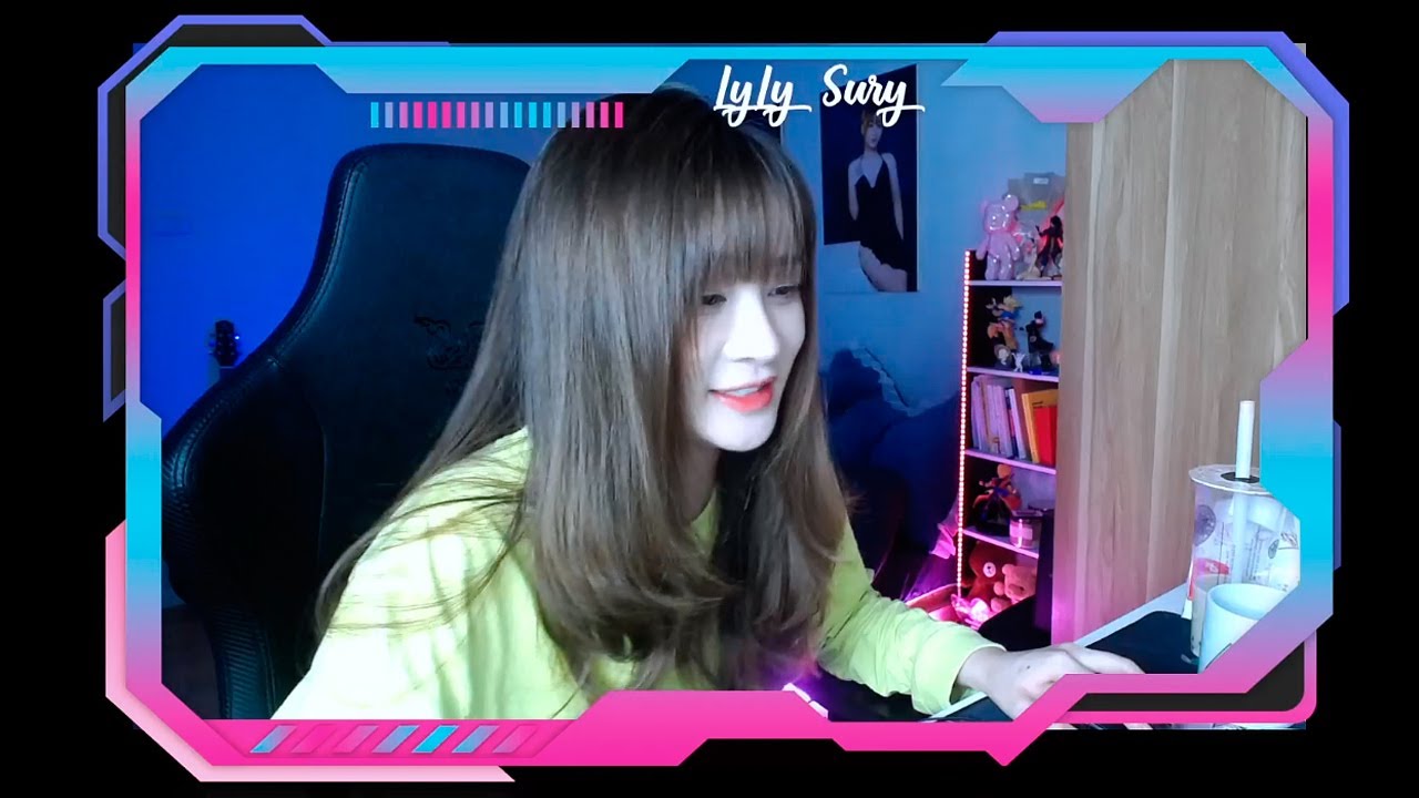 Lyly Sury LiveStream Giao Lưu Liên Quân Mobile 25 Days !!! - YouTube