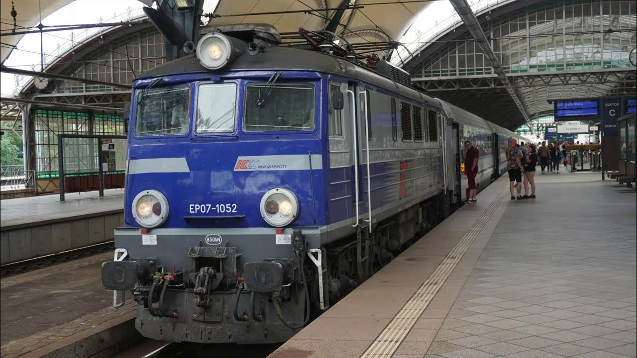 13.08.2022 Wrocław Główny - Lokomotywa EP07-1052 z IC ''PIAST'' - YouTube