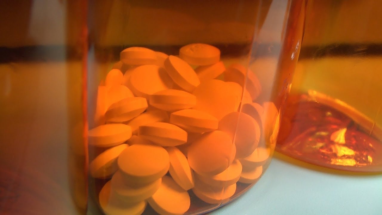 Traditional pill containers have met their replacement - YouTube