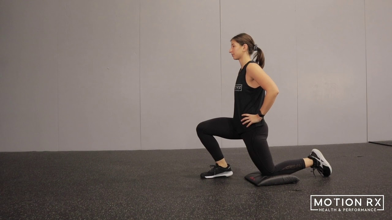 1/2 KNEELING HIP FLEXOR STRETCH - YouTube