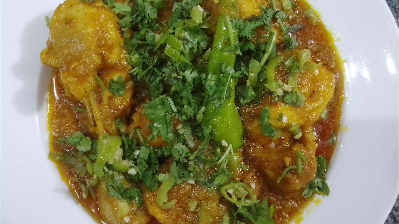Chicken Gravy Recipe by Cook With Mehwish Batool - YouTube