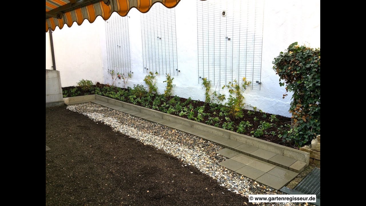 Gartenprojekt: Rosenbeet mit Randstein und Kletterpflanzen - YouTube