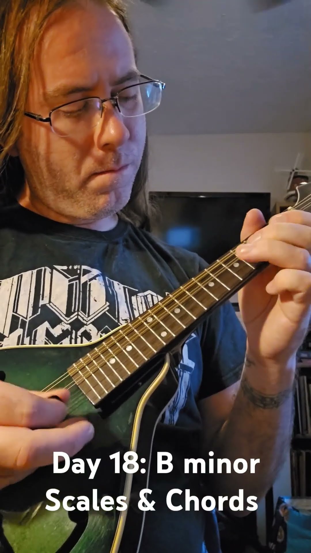 Day 18: B minor Scales & Chords for Mandolin - YouTube