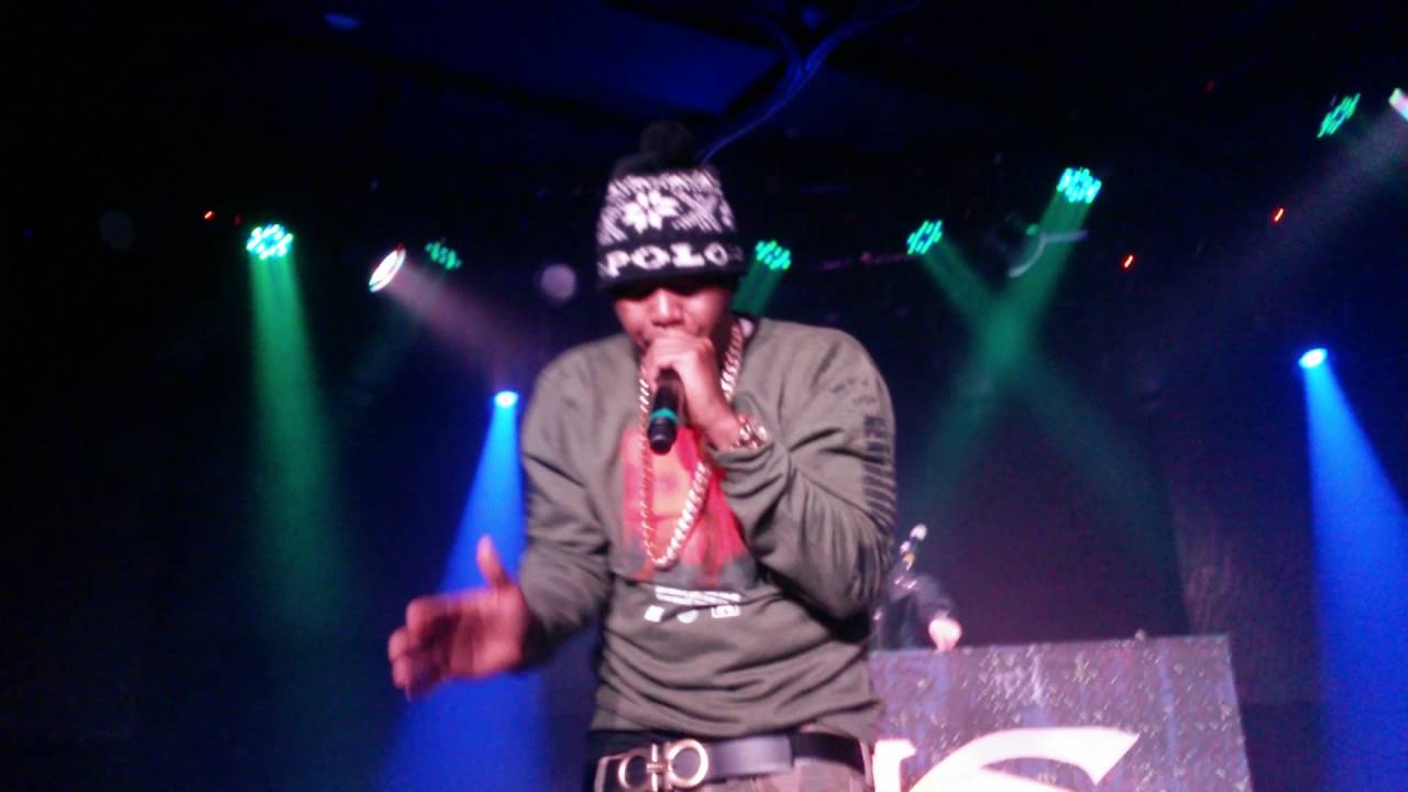 nas - Got yourself a gun live - YouTube