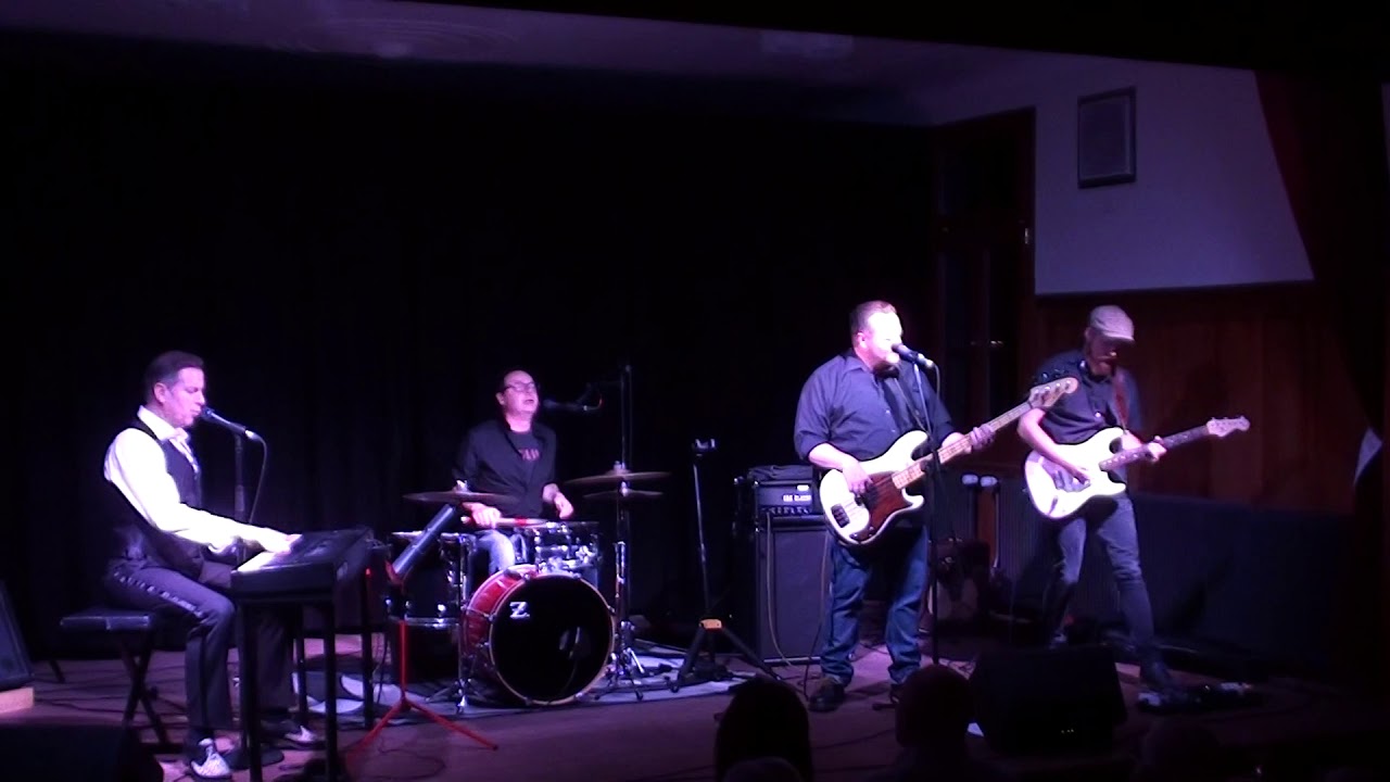 Hamp Goes Wild - Don't Let Go - YouTube