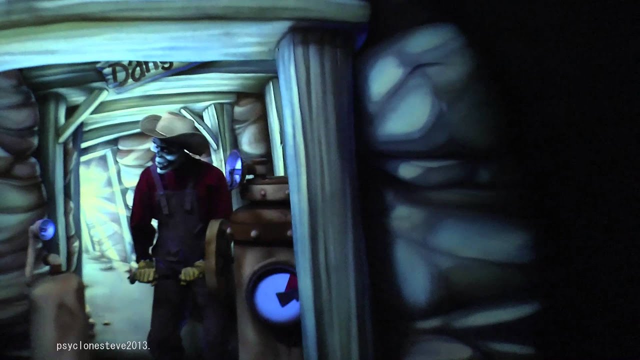 Spooky Gold Mine (Walton Pier Ghost Train). - YouTube