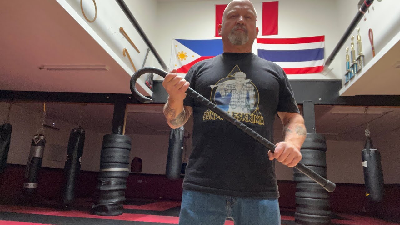 A Quick Self-Defence Cane Technique - YouTube