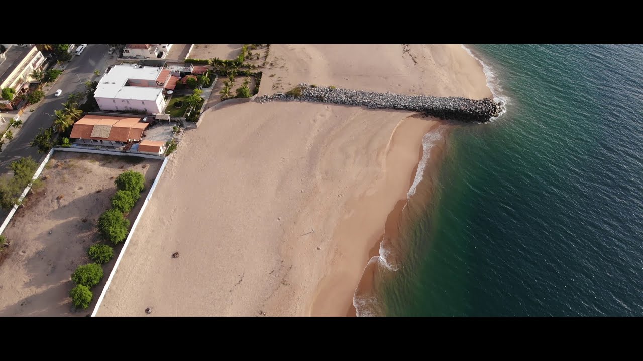 Vista aérea da Restinga do Lobito - YouTube