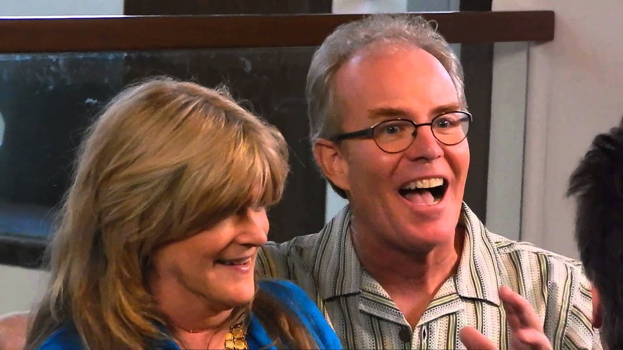 Brady Bunch Convention Mike Lookinland Susan Olsen Interview brady-bunch-convention-mike-lookinland-susan-olsen-interview