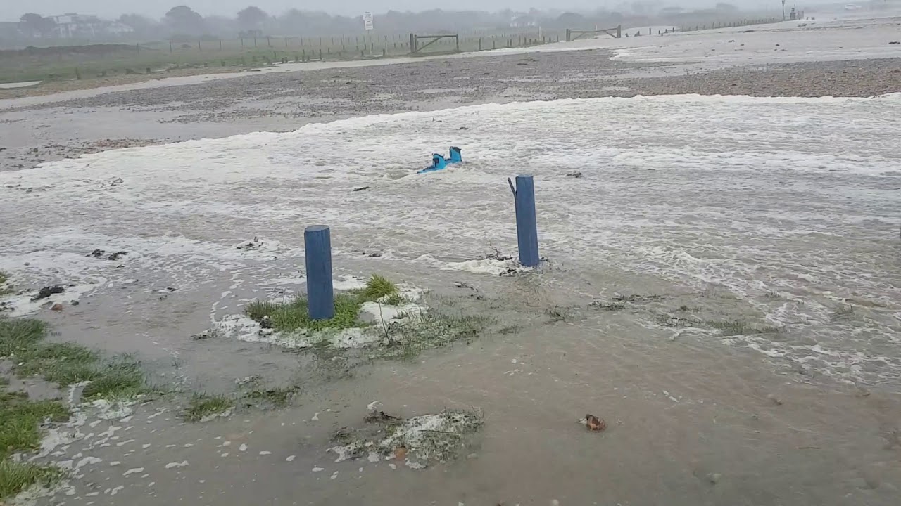 Hayling Island West Beach Car Park Flooding - YouTube