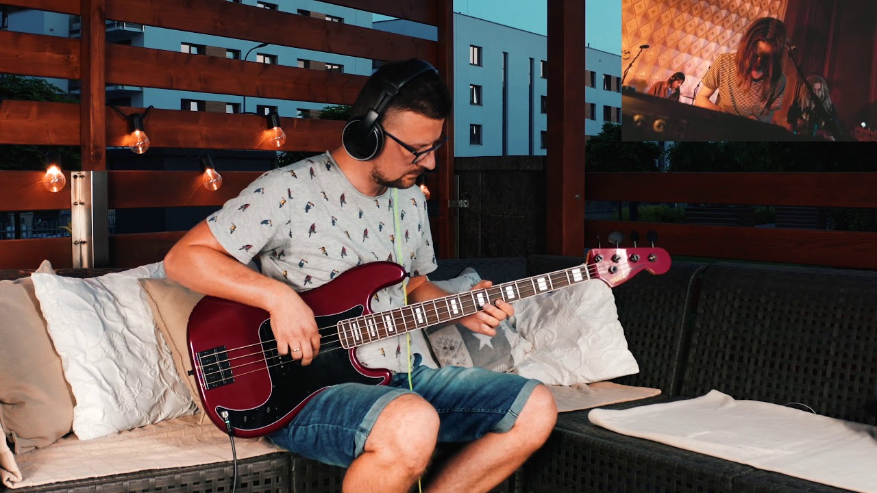 Parcels - Gamesofluck - bass cover - YouTube