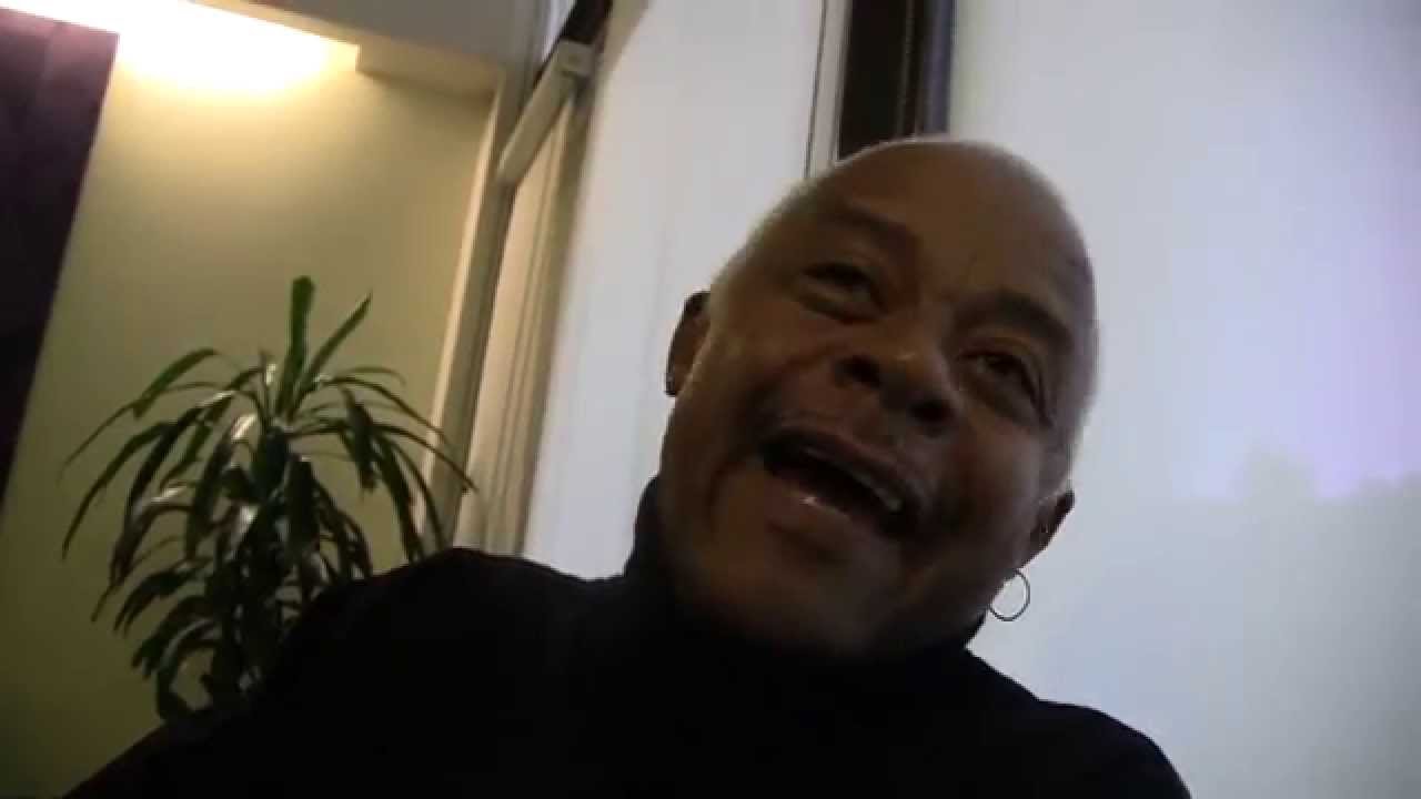 THE BAR-KAYS Larry Dodson Rocks INDIE POWER! - YouTube