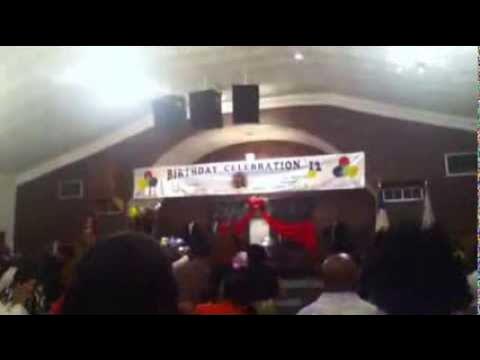 Bishop Ronald E Brown Singing - YouTube