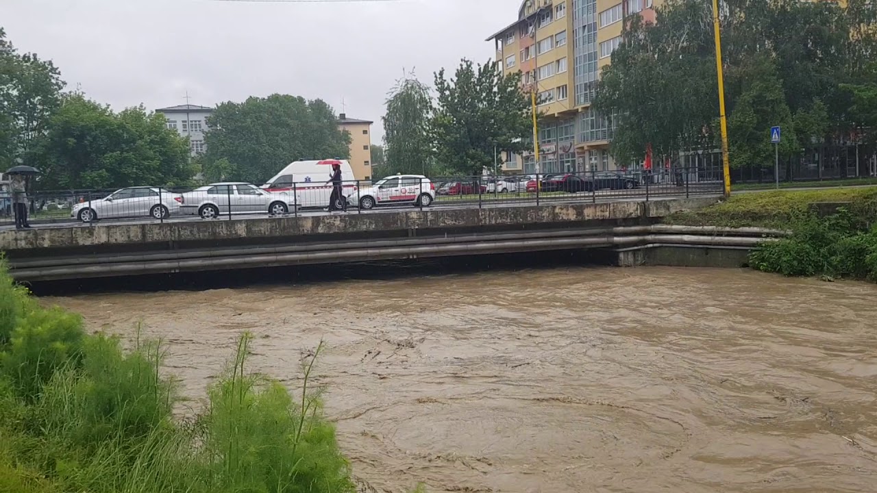 Rijeka Jala izmedju TC Tuzlanka i RGGF-a, 01.06.2019. godine - YouTube