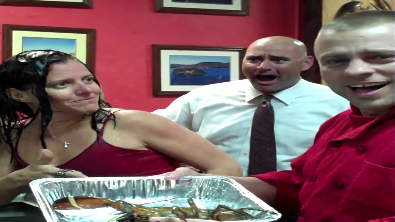 Allen Berube. monstah lobstah .... lady picks her own lobster in the ...