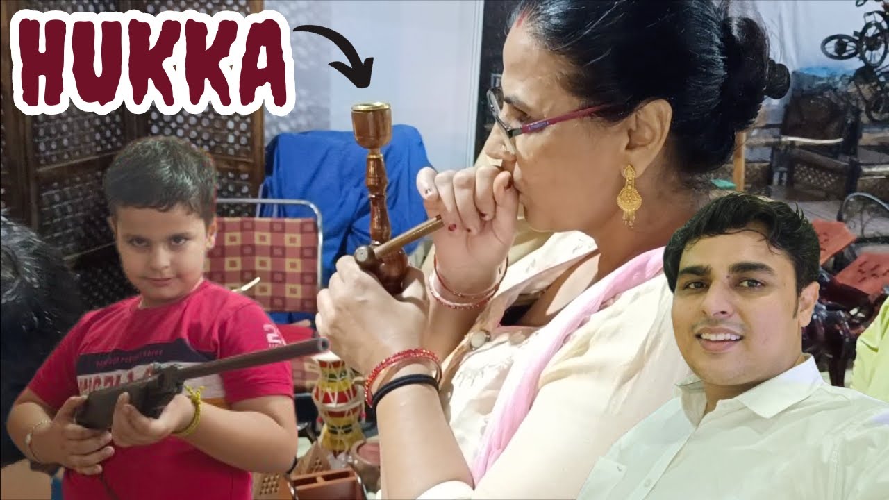 Mummy Ka Desi Hukka | Rohan Chahal Vlogs - YouTube