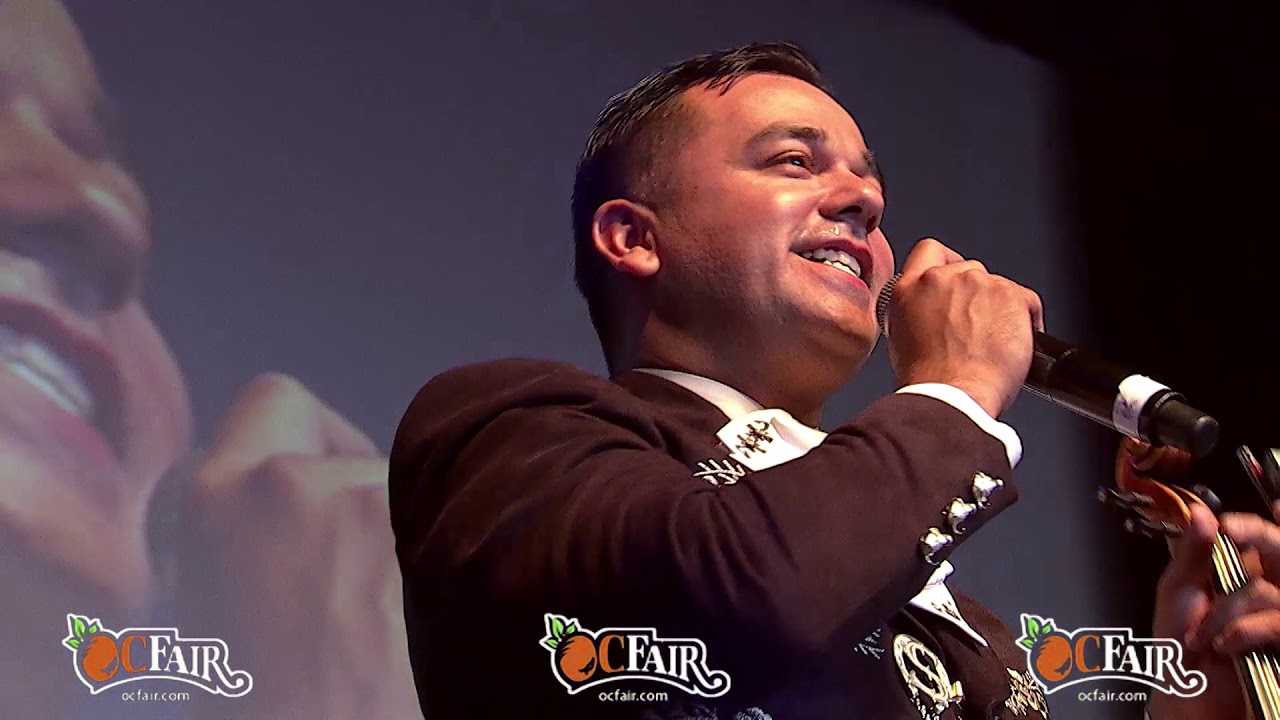 Mariachi Sol de Mexico de Jose Hernandez - OC Fair - YouTube