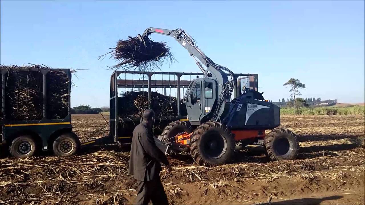 Matriarch UltECO6 4WD Sugarcane Loader, UVS Empangeni - YouTube