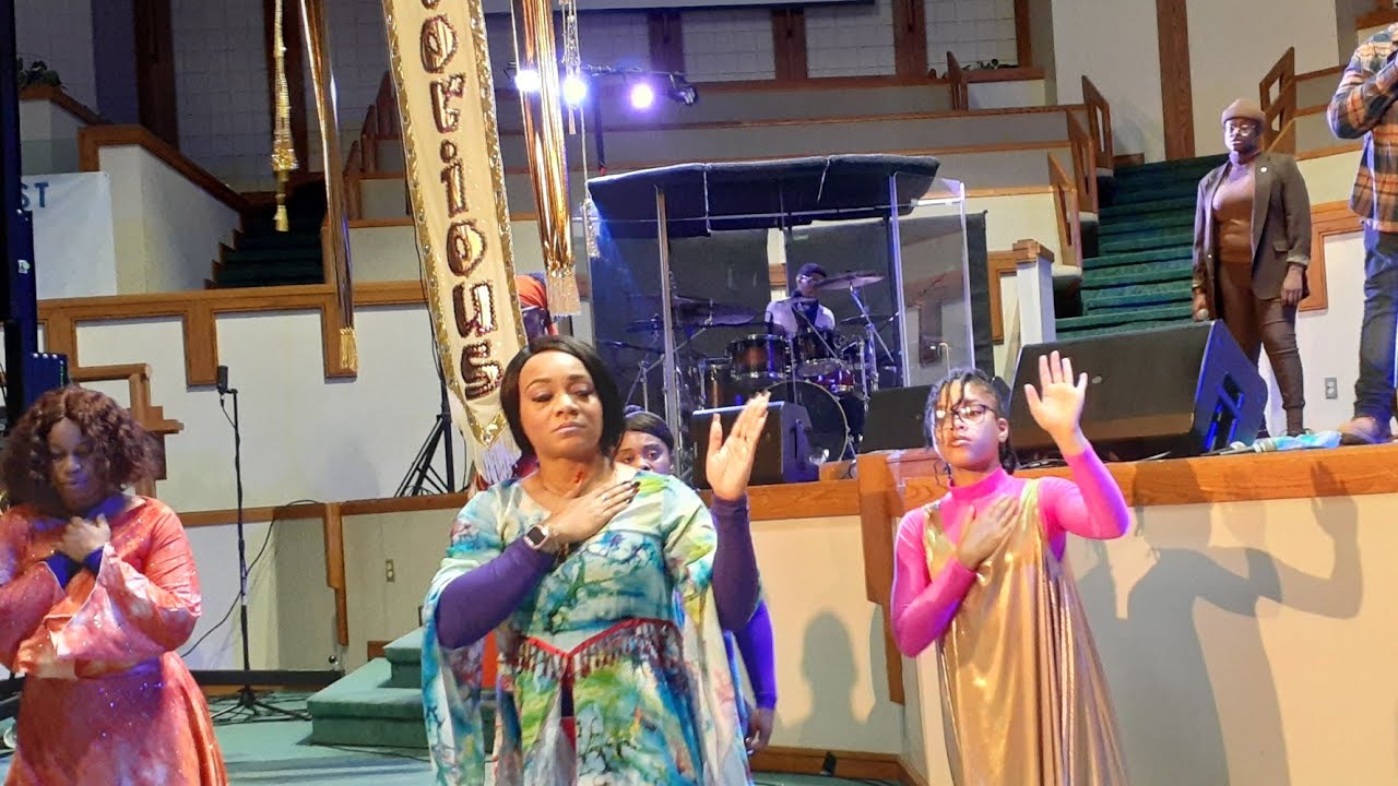 Worship Melody// Praise Dance// TSNBC Worship Service - YouTube