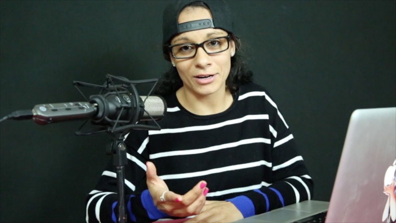 Lady Cryptic talks Digibyte - YouTube