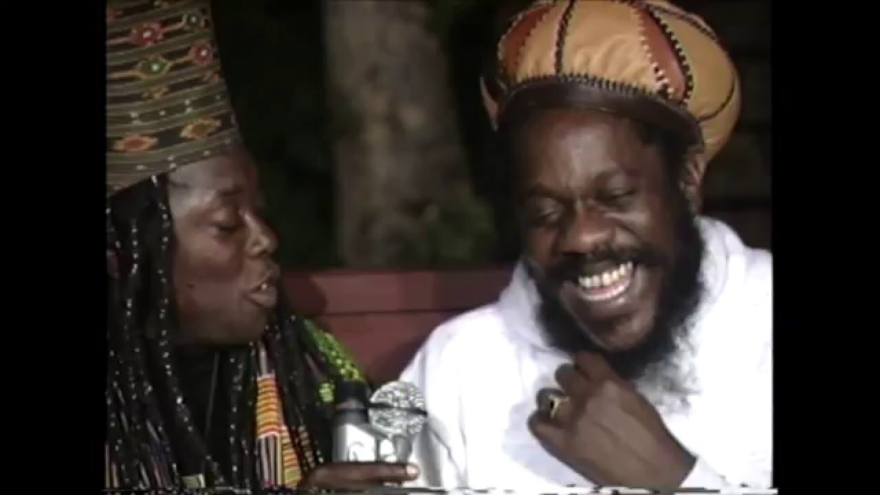 Makeda Dread and Damaja Le interviewing Dennis Brown - YouTube