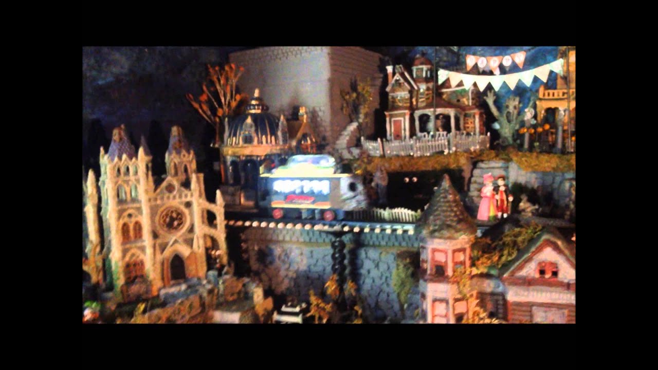 Lemax SpookyTown Trolley Set Up 2014 - YouTube