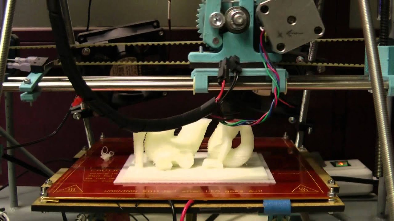 Prusa Mendel Printing the Stanford Dragon - YouTube