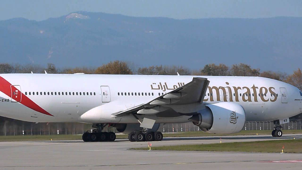[HD] Emirates Boeing 777-200LR take off at Geneva/GVA/LSGG - YouTube