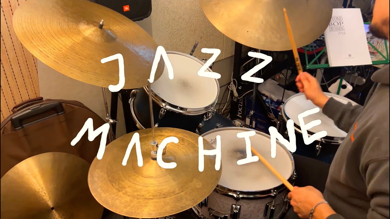 Larry Goldings - My Little Green Man (Cover) Feat.GAUDIO - YouTube