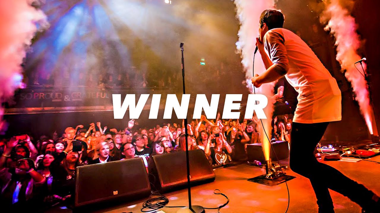 Only Seven Left - Winner (Live in De Vorstin) - YouTube