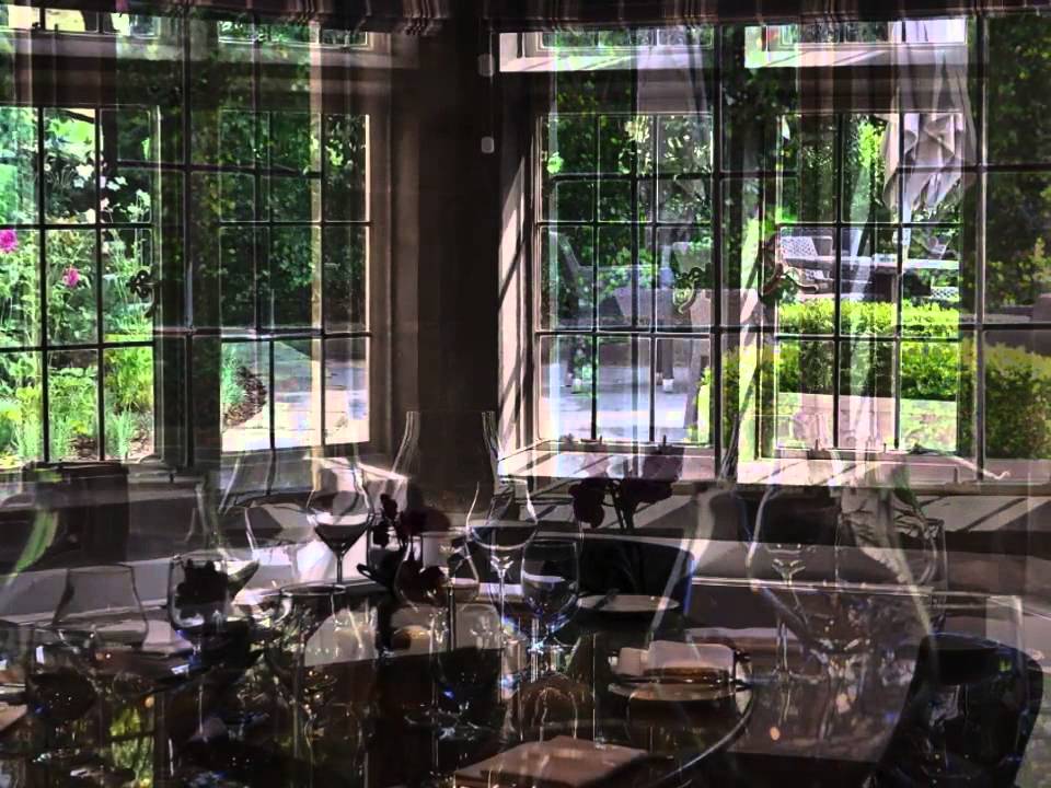 Emlyn Restaurant - YouTube