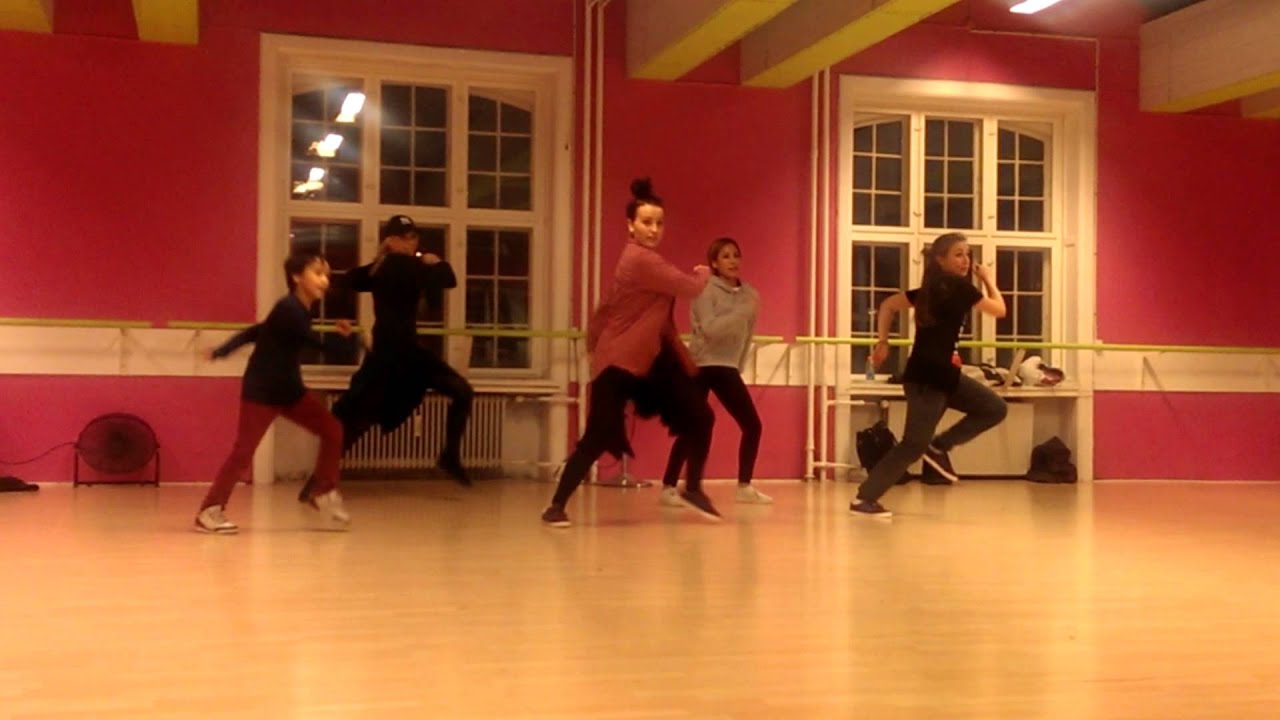 Malthe iisager & Sabina Pedersen - Hip hop - YouTube