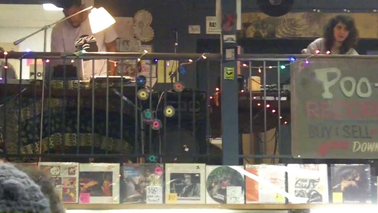 CAPTAIN MURPHY - RAS G VISIT TO EARTH - POOBAH RECORDS [HQ] - YouTube