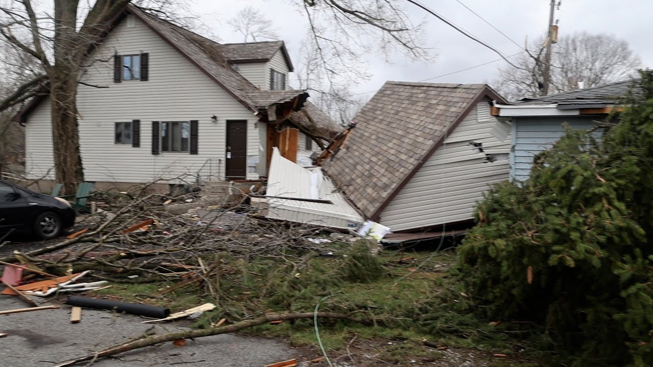 A storm that blew through Northwest Indiana Friday night hit ...