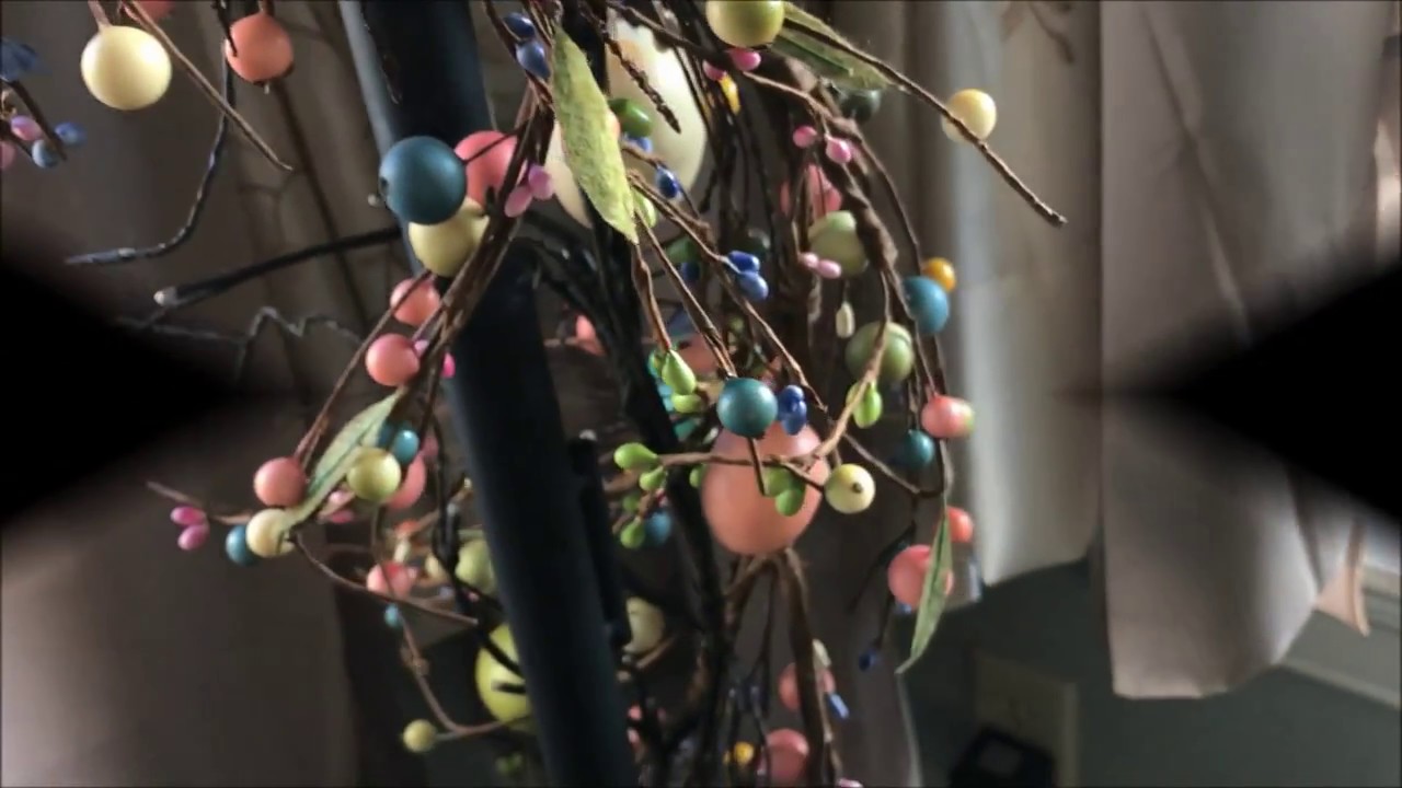 Spring pip berry wreath and garland - YouTube