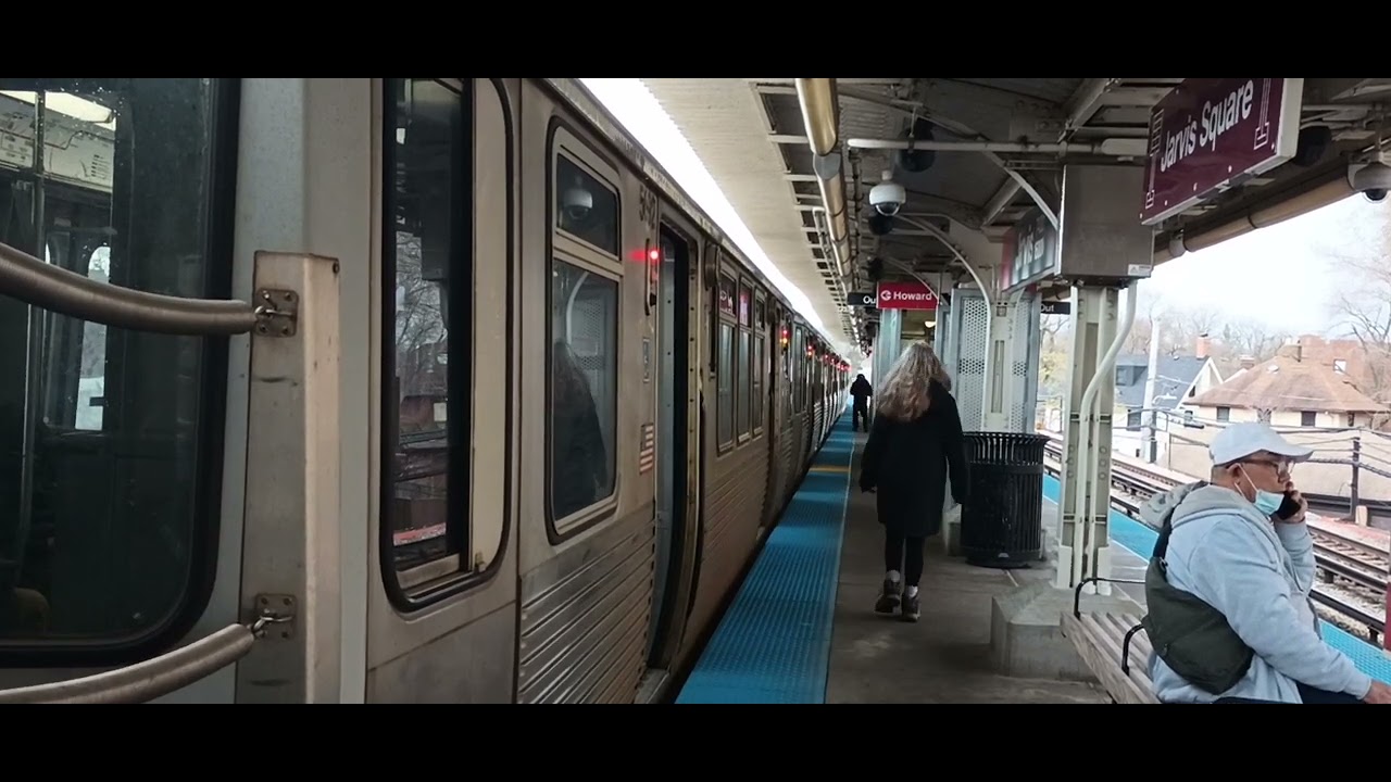 CTA Red Line train at Jarvis Station 3/26/2024 - YouTube