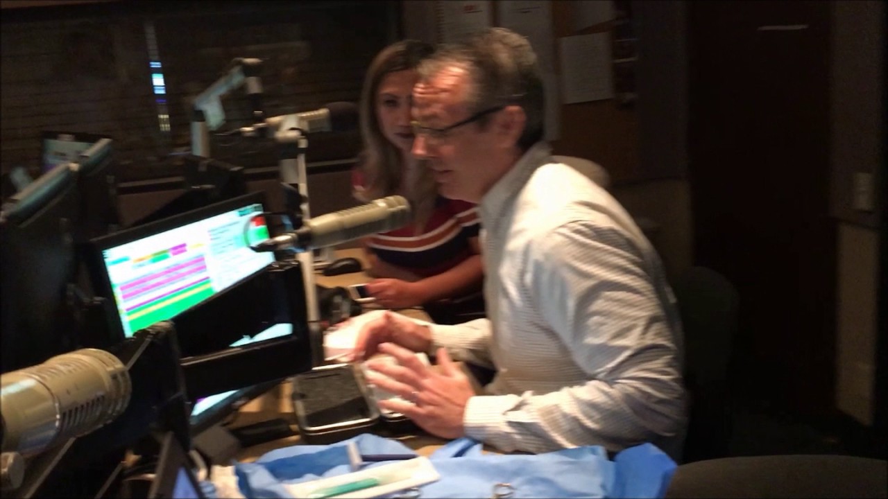 Urologist Daniel Jaffee MD Explains Vasectomy To Chris & Nina - YouTube