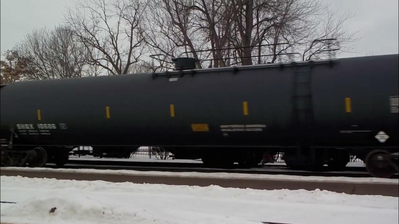 CP 9366 w/CP 260 manifest key train 12/29/22 - YouTube